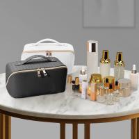 China Large Capacity PU Cosmetic Bag with Compartments 10.23x5.9x4.72 Inch for Women for sale