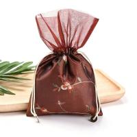 China 16x23 cm Chinese Silk Brocade Drawstring Jewelry Pouch Wedding Favor Candy Bags for sale