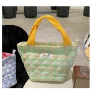 China JK Style Insulated Lunch Bag 30x19x16.5cm Reusable Tartan Cooler Drawstring Picnic Bag for sale