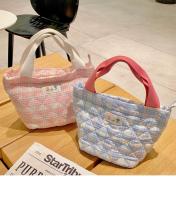 China JK Style Insulated Lunch Bag 30x19x16.5cm Reusable Tartan Cooler Drawstring Picnic Bag for sale