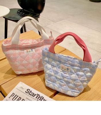 China JK Style Insulated Lunch Bag 30x19x16.5cm Reusable Tartan Cooler Drawstring Picnic Bag for sale
