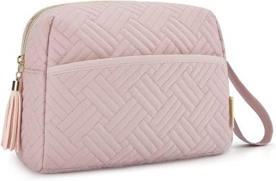 China Water Resistant Travel Toiletry Bag 22x14cm with Handle Polyester Makeup Pouch for sale