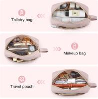 China Water Resistant Travel Toiletry Bag 22x14cm with Handle Polyester Makeup Pouch for sale