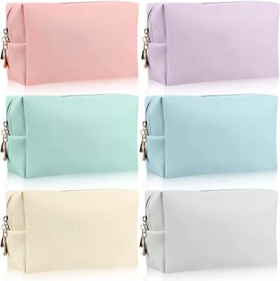 China Waterproof PVC Leather Cosmetic Bag 18x7x11cm Travel Makeup Pouch with Zipper for sale
