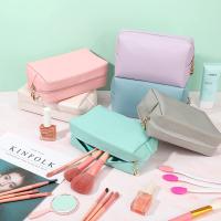 China Waterproof PVC Leather Cosmetic Bag 18x7x11cm Travel Makeup Pouch with Zipper for sale