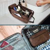 China PU Leather Travel Toiletries Bag 21.5cm Water Resistant Dopp Kit Shaving Organizer for sale