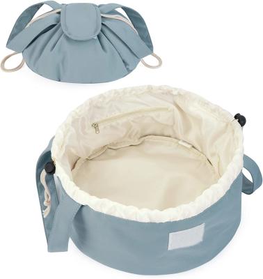 China Shockproof Water-resistant Polyester Drawstring Makeup Bag 11x6x11 inch Large Cosmetic Toiletry Organizer for sale