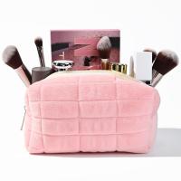China Custom Pink Plush Cosmetic Makeup Bag 7x4 Inches Soft Peach Velvet Pouch Toiletry Organizer for sale