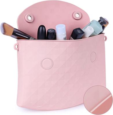 China Silicone Travel Makeup Bag Waterproof Cosmetic Pouch 7.5x4.8 Inch Cute Gift for Women for sale