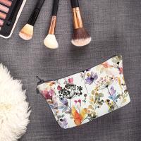 China Waterproof Soft Makeup Pouch Travel Bag 8.65x5.35x0.78 Inch Custom Logo for sale
