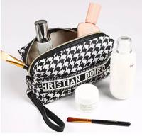 China Zipper Canvas Cosmetics Storage Bags Makeup Bags for sale