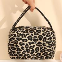 China Lager Capacity Durable Soft Makeup Bag With Handle Large Capacity Cosmetic Pouch for sale