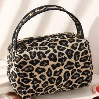 China Lager Capacity Durable Soft Makeup Bag With Handle Large Capacity Cosmetic Pouch for sale