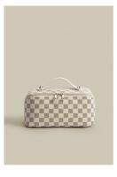 China High Grade Fabrics Cosmetic Bags Size Customized for sale
