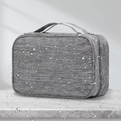 China Multi-functional and lightweight  Lager capacity durable waterproof toiletry bag with handle for sale