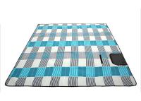 China 130x150cm Fleece Luxury Waterproof Picnic Blanket with PEVA Backing Outdoor Portable for sale