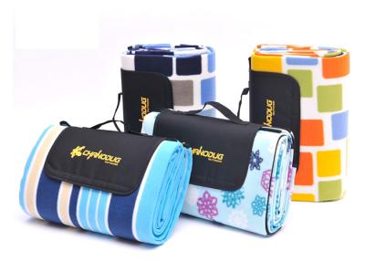 China Padded Outdoor Picnic Blanket Camping Waterproof Blanket For Sleeping for sale