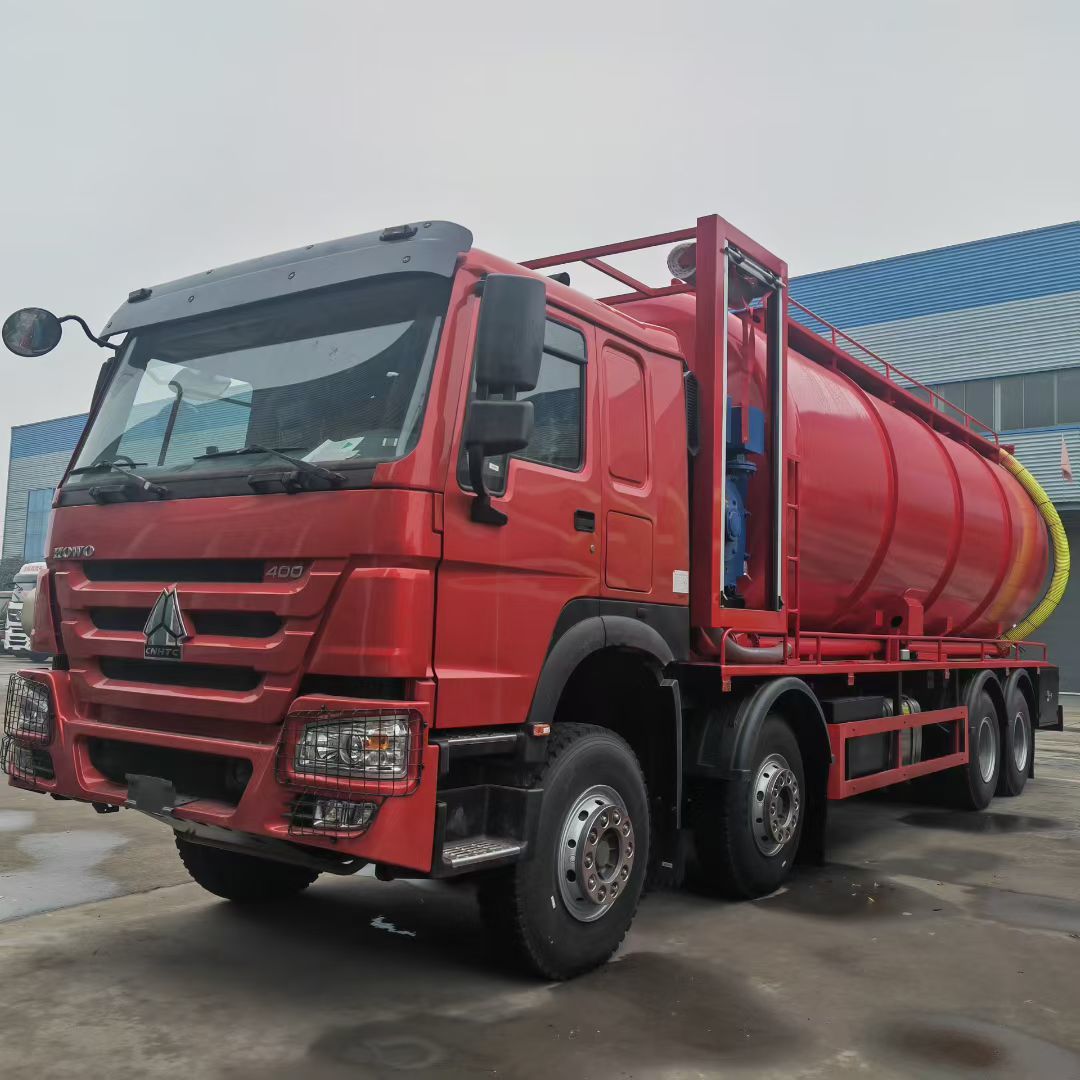 HOWO Vacuum Sewage Suction Truck