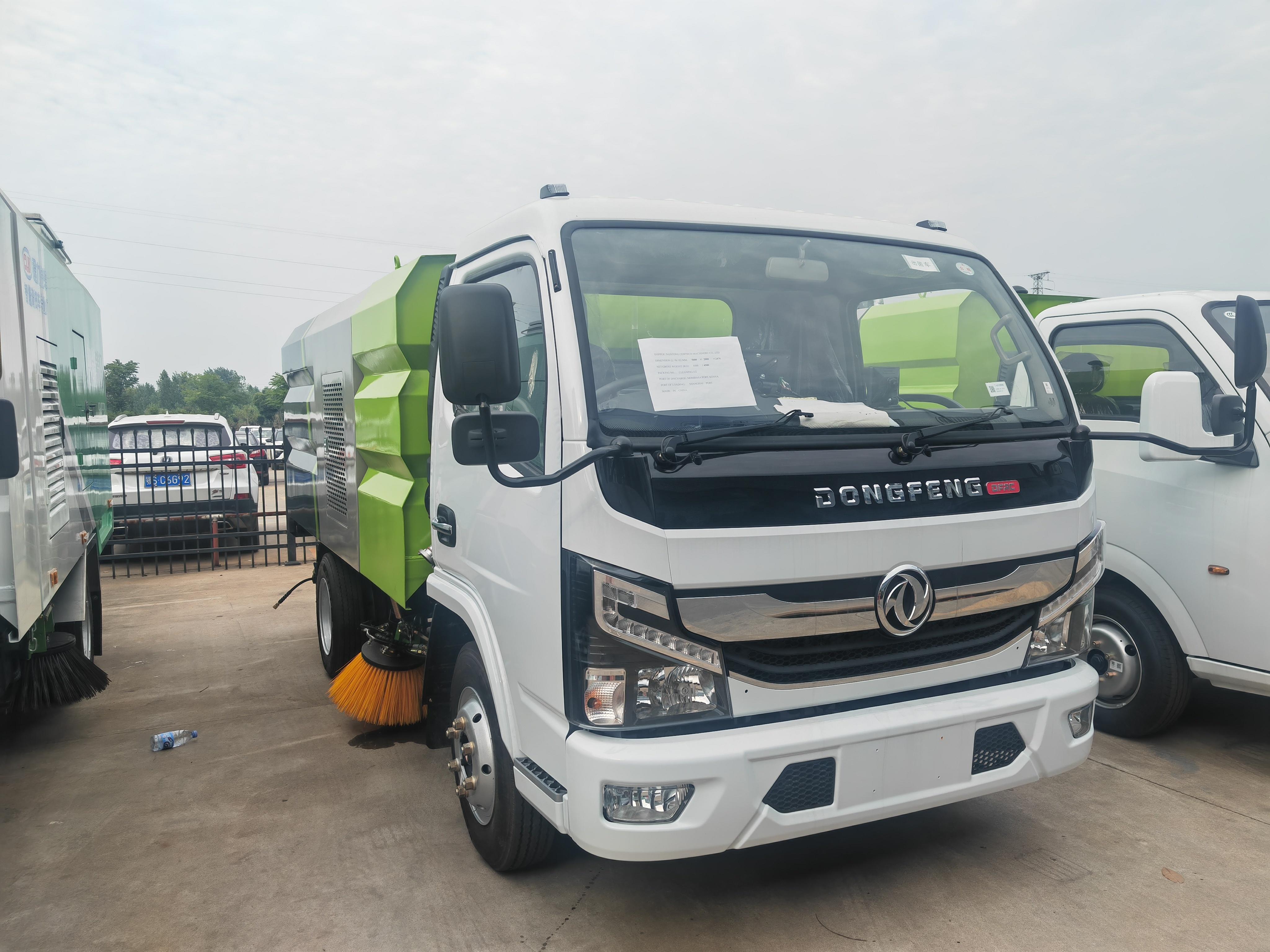 CLW Group Successfully Dispatches Dongfeng RHD Road Sweeper Trucks to Mombasa, Kenya