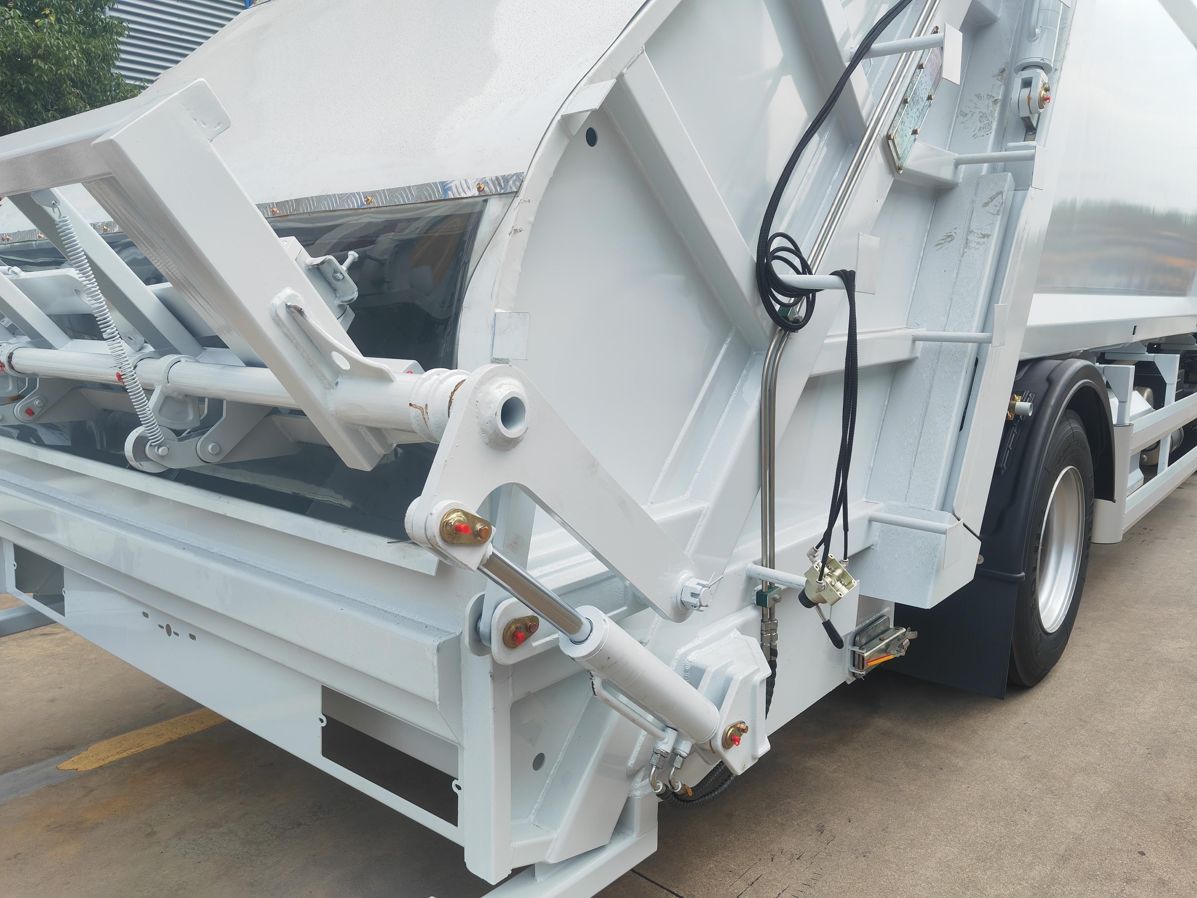 Heavy-duty hydraulic cylinder and tailgate lifting mechanism of Dongfeng garbage compactor truck