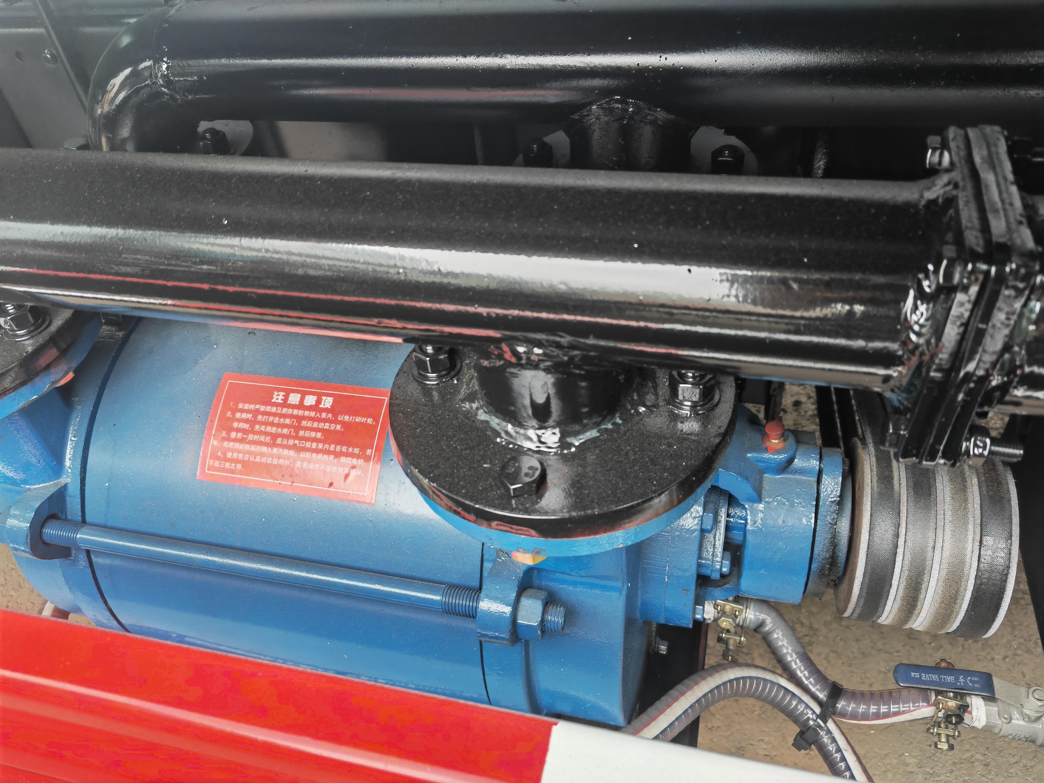 Heavy duty water ring vacuum pump system fitted on ISUZU sewer vacuum truck