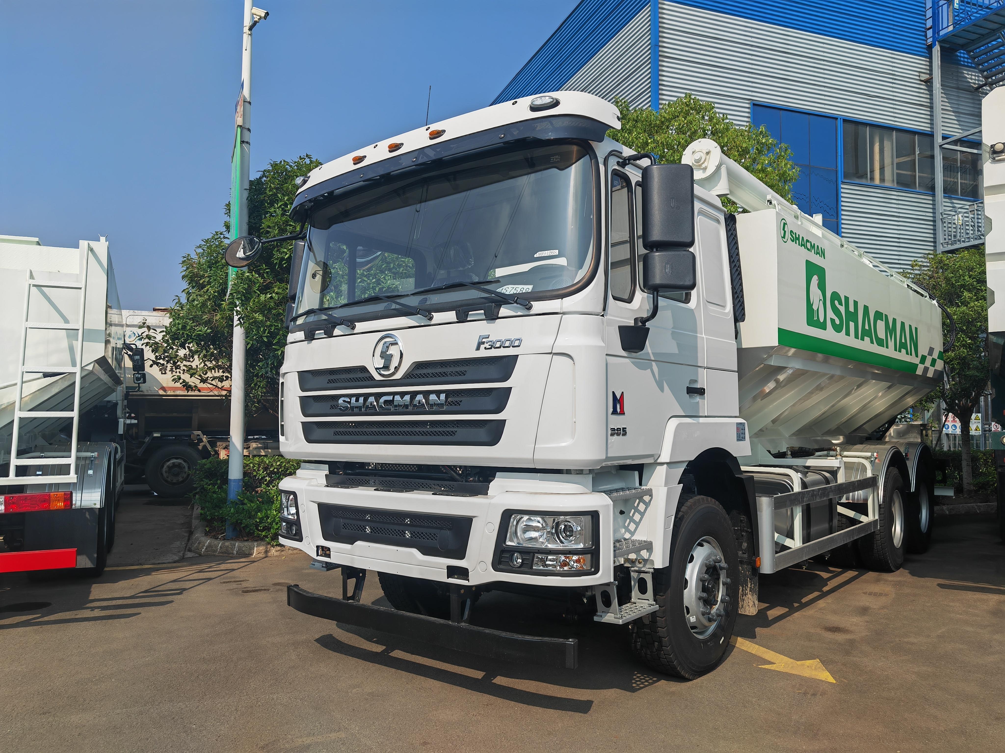 SHACMAN F3000 6x4 bulk feed truck for poultry farm delivery