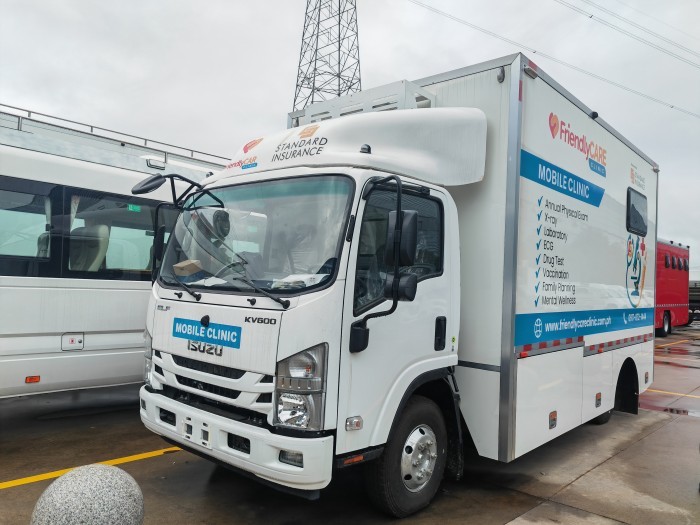 ISUZU mobile medical truck X-ray room