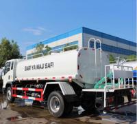 China Sinotruk HOWO 4X2 10000 Liter 6 Wheels 10m3 Water Sprinkler Tank Truck for sale