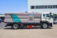 China HOWO Road Sweeper Truck Self Propelled High Pressure Street Sweeper Vacuum Truck for sale