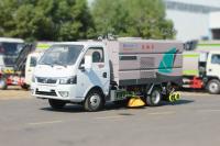 China Dongfeng Mini Industrial Road Sweeper Cleaning Equipment Road Sweeper Vacuum Road Machine for sale
