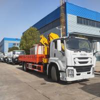 China ISUZU Giga 204hp truck with SQ8ZK3Q 8ton Mobile Folding Crane for sale