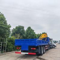China Shacman 8X4 4 Alex Truck Mounted Crane 28ton Folding Mobile Crane Truck With GSQZ560 for sale