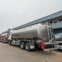 China HOWO Euro 6 8X4 31cbm Heavy Fuel Tanker Truck Aluminum Alloy Diesel Bowser Tanker for sale