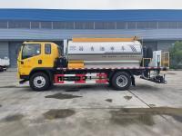 China FAW 9CBM Road Construction Gravel Sealing Truck Asphalt Distributor Truck for sale