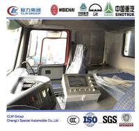China HOWO Construction Asphalt Rubber Chip Sealer Macadam Gravel Synchronous Truck for sale