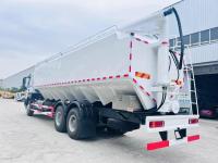 China HOWO Bulk Feed Truck Carbon Steel Feed Grain Truck For Feed Grain Delivery for sale