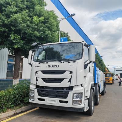 China ISUZU GIGA Heavy Duty Wrecker Trucks 30Ton 360 Degree Rotation Road Rescue Truck for sale