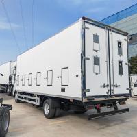 China ISUZU Intelligent Live Baby Chick Day Old Chicken Transport Double Temperature Unit Poultry Delivery Truck for sale