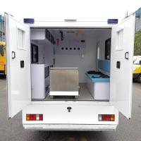China Isuzu 4X2 4X4 Square Cabin Patient Pickup Cabin Patient Delivery Emerency Rescue Ambulance for sale