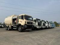 China HOWO Plane Fuel Tanker Aircraft Refueling Jet A1 Truck for sale