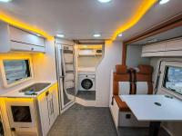 China BYD RV Camp Adventure Motor Home Camper Luxury Caravan Campervan Car Motor Outdoor Traveling Motorhome for sale