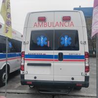 China Dongfeng Rescue Monitoring First Aid ICU Clinic Transfer Offroad Ambulance for sale