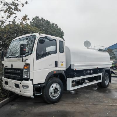 China HOWO RHD Transportation Water Tanker Tender Sprinkler Truck Vehicle for sale