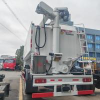China CLW Brand Ton Bulk Poultry Animal Feed Transportation Truck for sale