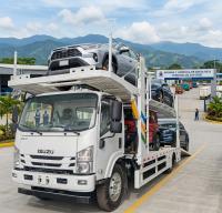 China Isuzu ELF 4x2 Double Deck Car Carrier Truck 3-4 Units Capacity Recovery Tow Truck for sale