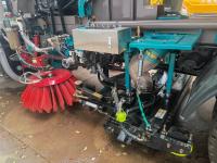 China Dongfeng High-Performance Municipal Road Sweeper Truck for sale