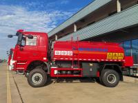 China SHACMAN F3000 4x4 Off-Road All-Wheel Drive Fuel Tanker Truck for sale