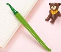 China Creative plastic pen simulation vegetable chili learning stationery  water-based signature pen neutral pen for sale