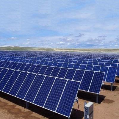 China On/Off Grid 100KW Hot Dip Galvanized Steel Ground Plant Piles For Solar Power Mounting Systems for sale