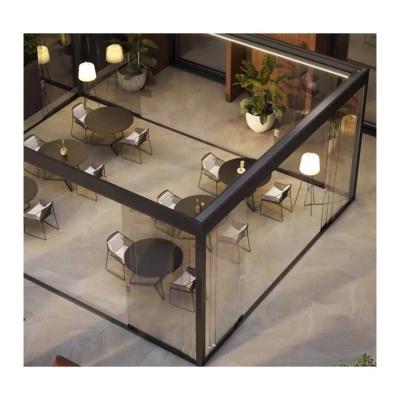 China Customized Size Glass Houses for Outdoor Living Smooth Surface Aluminum Frame Sunroom for sale